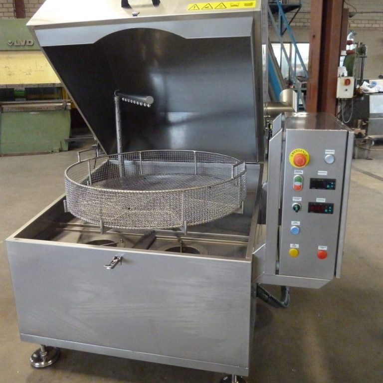 Industrial degreasing/cleaning machines
